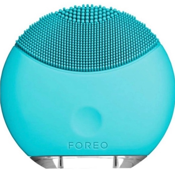 FOREO | Skincare | Nwt Nib Foreo Luna Mini Facial Cleansing Device ...